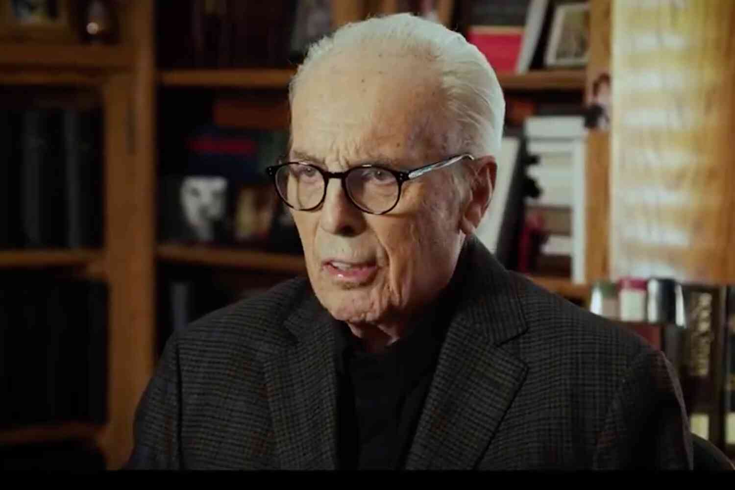 John MacArthur envoie un message vidéo à la Conférence Shepherds: «Je ...