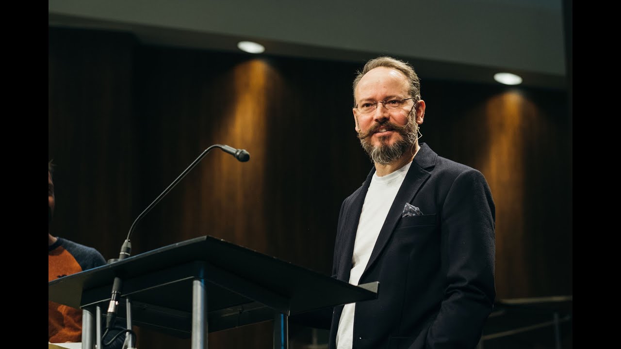 Voici pourquoi Yanick Ethier recommande la lecture du livre « Un minis ...
